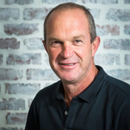 About Us - Knysna Vineyard